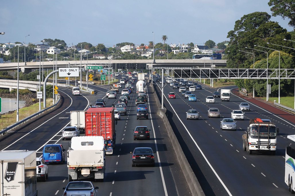 Auckland transport goal: 30 minute work commute - Driven Car Guide