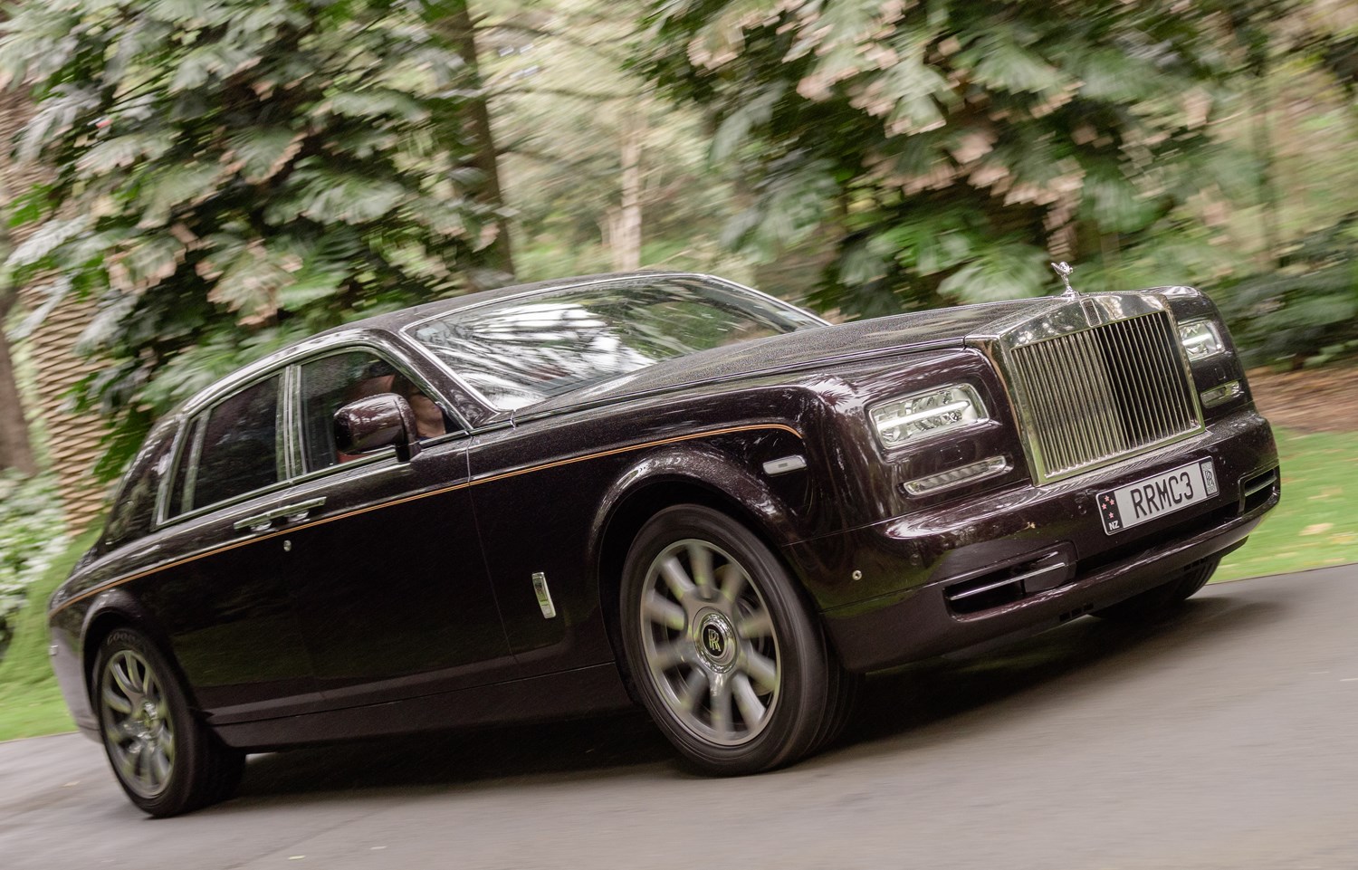 Phantom becomes ghost - Driven Car Guide