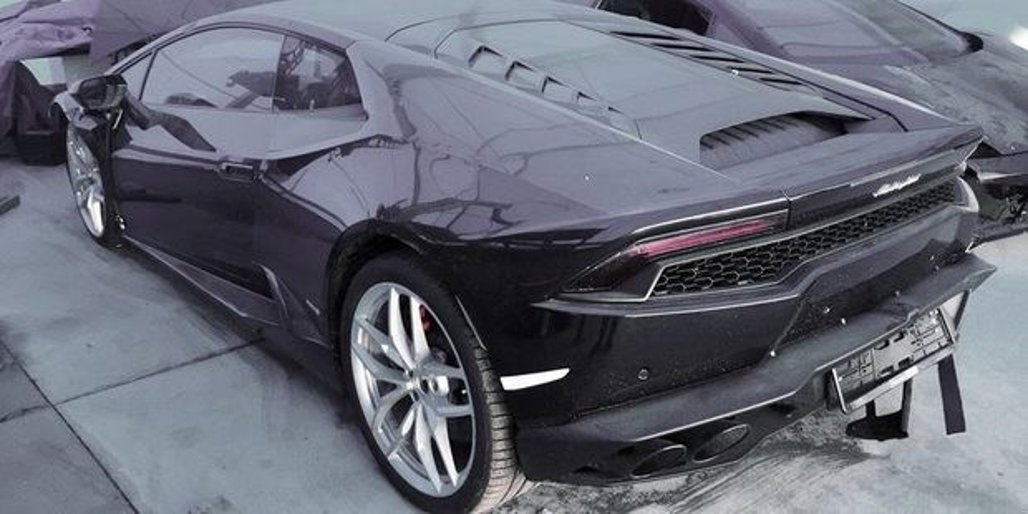 Smashed Lambo bids reach $90,000 - Driven Car Guide