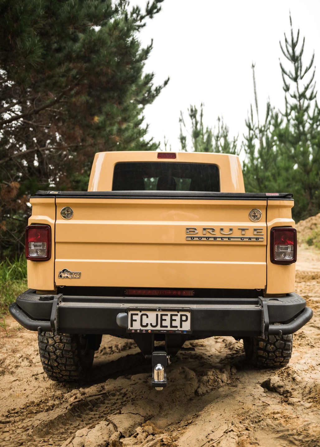 Jeep's Wrangler brute of a ute - Driven Car Guide