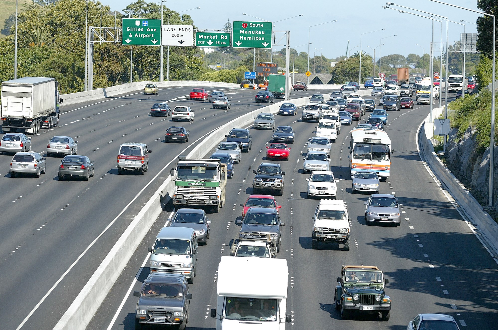 Congestion driving Aucklanders to breaking point – AA - Driven Car Guide
