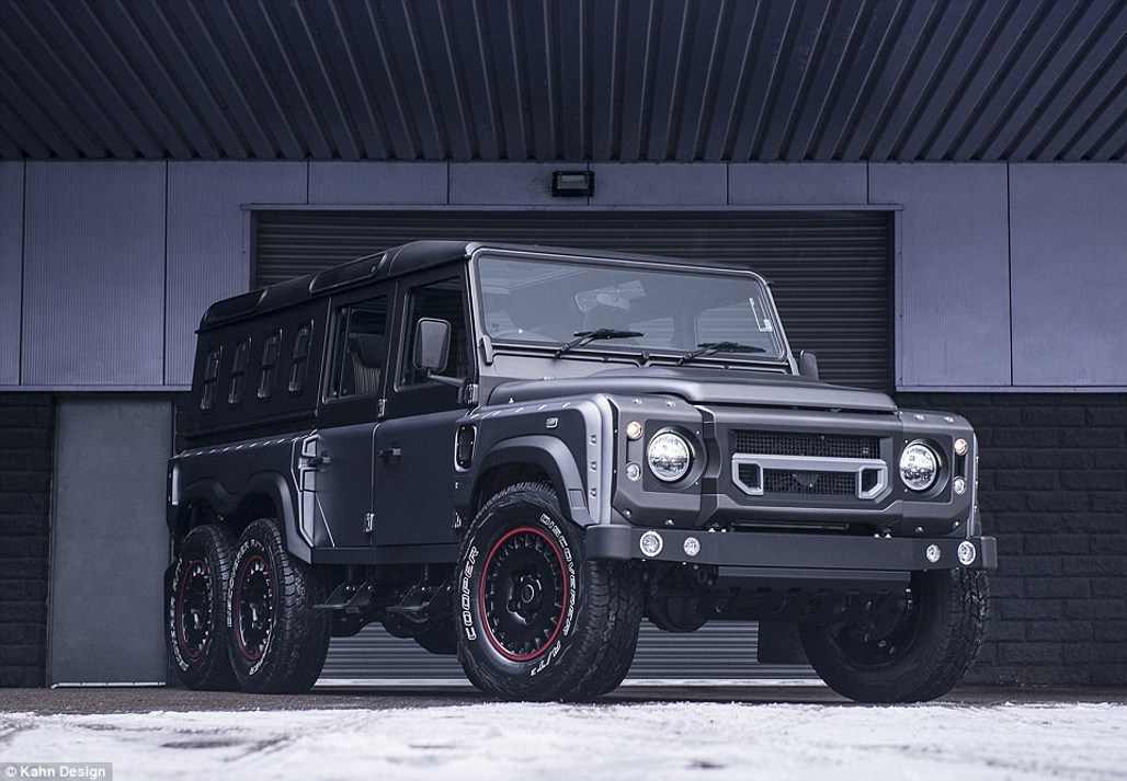 The ultimate Defender? Six-wheeled 'Flying Huntsman' reveale - Driven ...