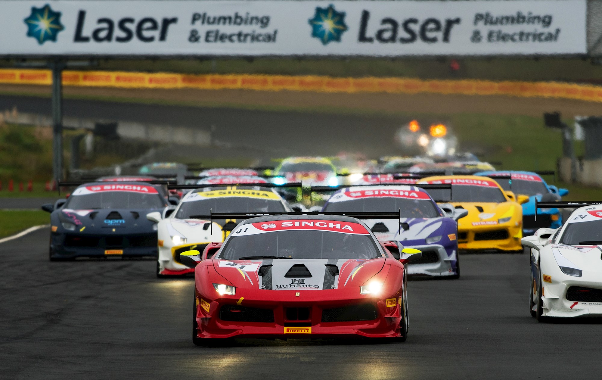 Father and son dodge Ferrari carnage to sweep Hampton Downs - Driven ...