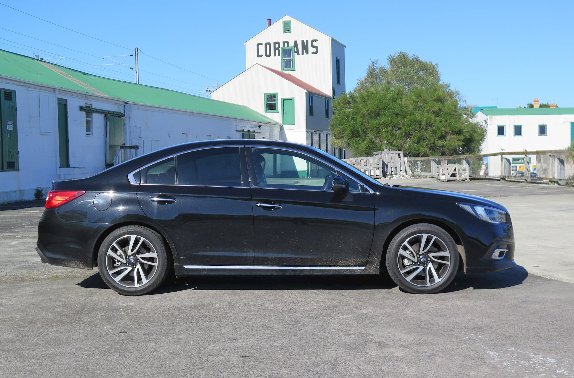 Buyers' Guide: Waking up to modern technology - Driven Car Guide