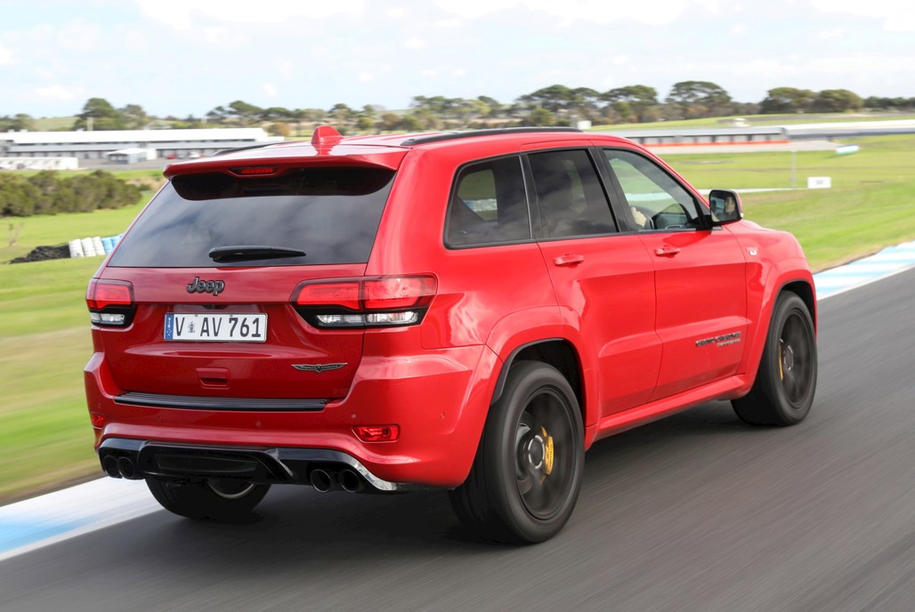 Jeep Grand Cherokee Trackhawk: World's fastest SUV track tes - Driven ...