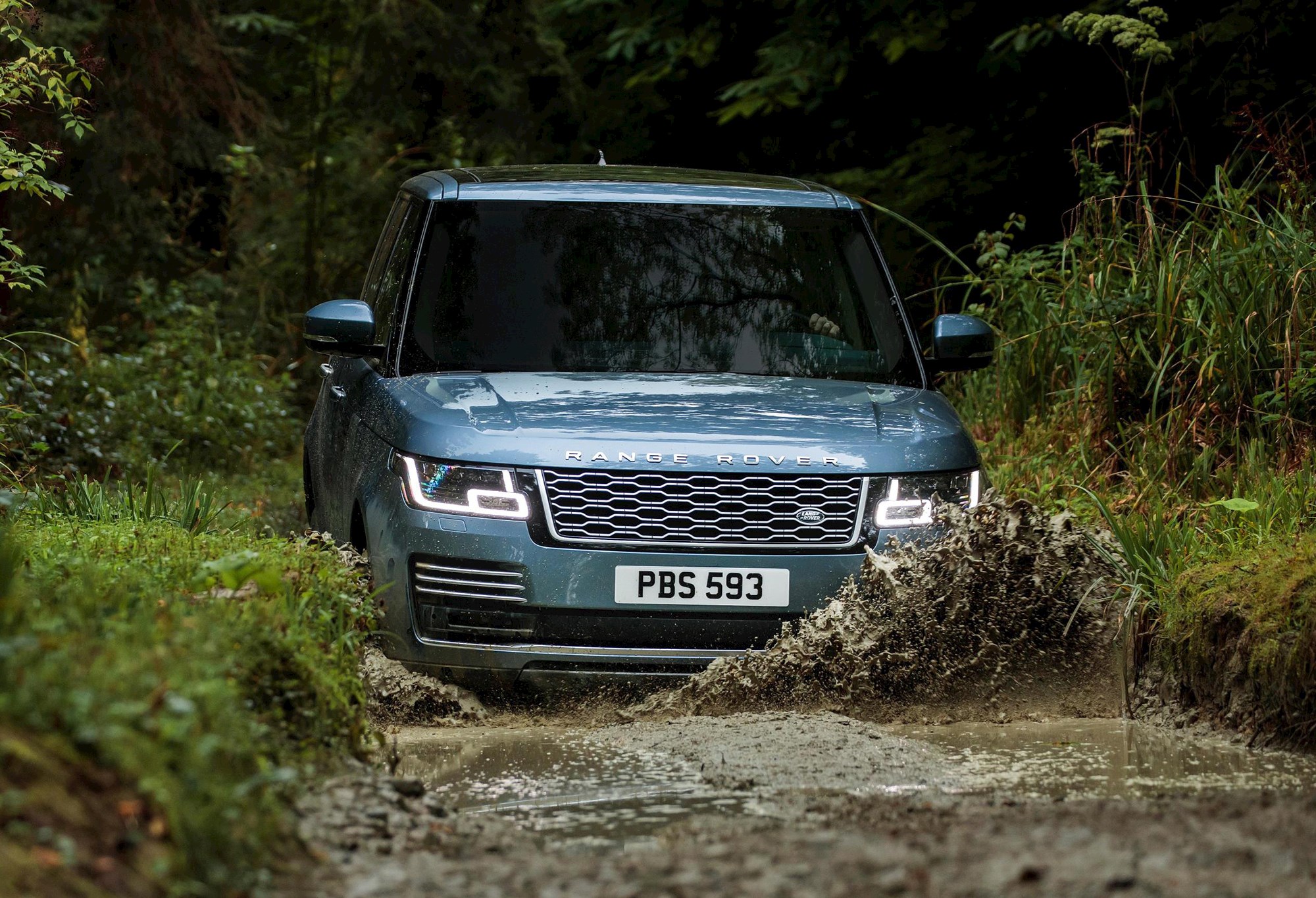 Land Rover take self-driving SUVs off-road with '5D' technol - Driven ...