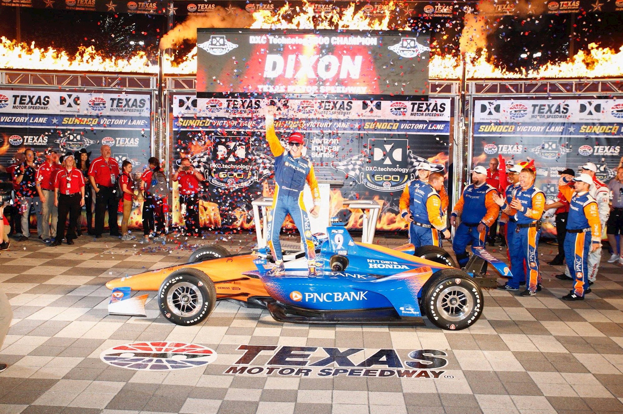 Dixon wins again! Kiwi leads IndyCar Series after Texas vict - Driven ...