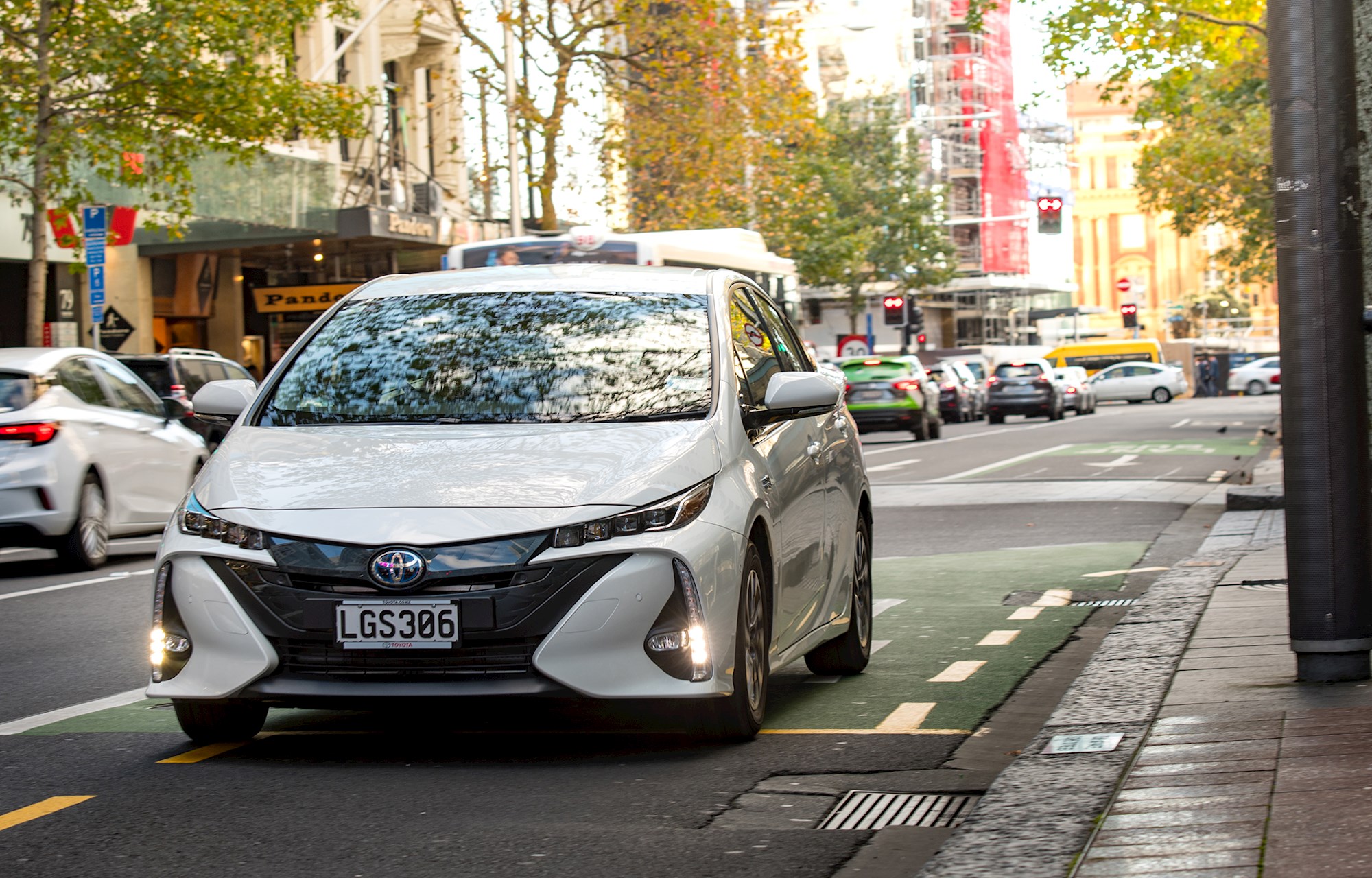 Potential fire risk triggers New Zealand, international Toyo - Driven ...