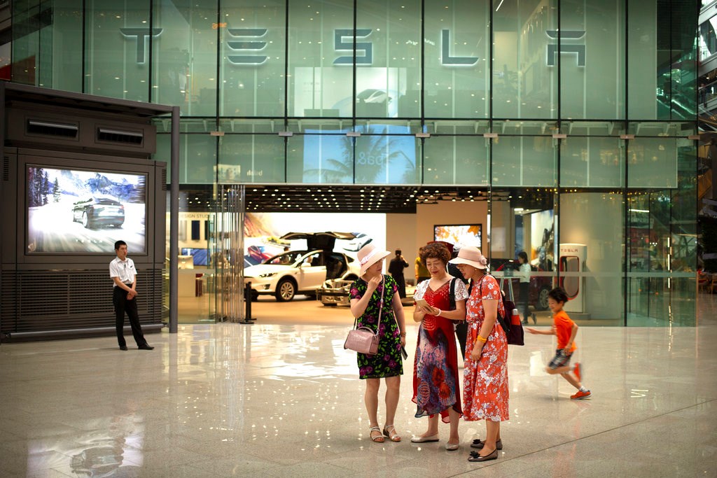 Tesla sign agreement build 500,000 cars annually in China - Driven Car ...