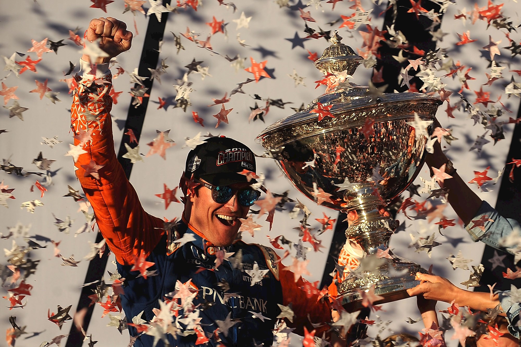 Dixon credits team with 5th IndyCar title: "It's all about t - Driven ...