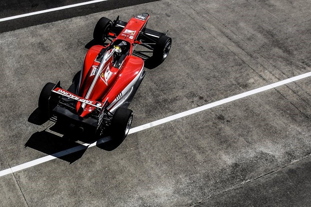 New Zealand’s Formula 1 factory produces its 10th star - Driven Car Guide