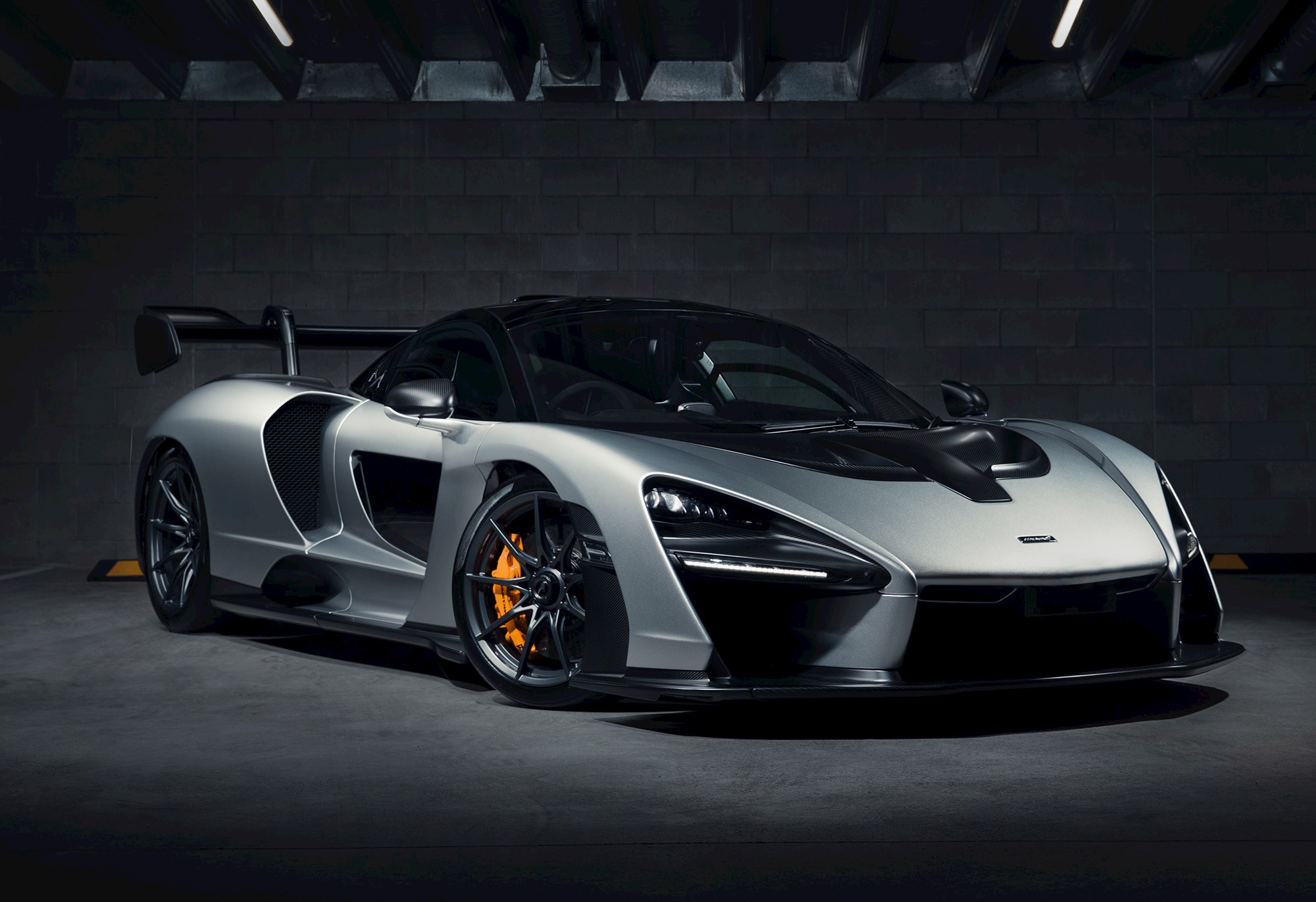 Senna arrival tops off McLaren Auckland's fifth anniversary - Driven ...