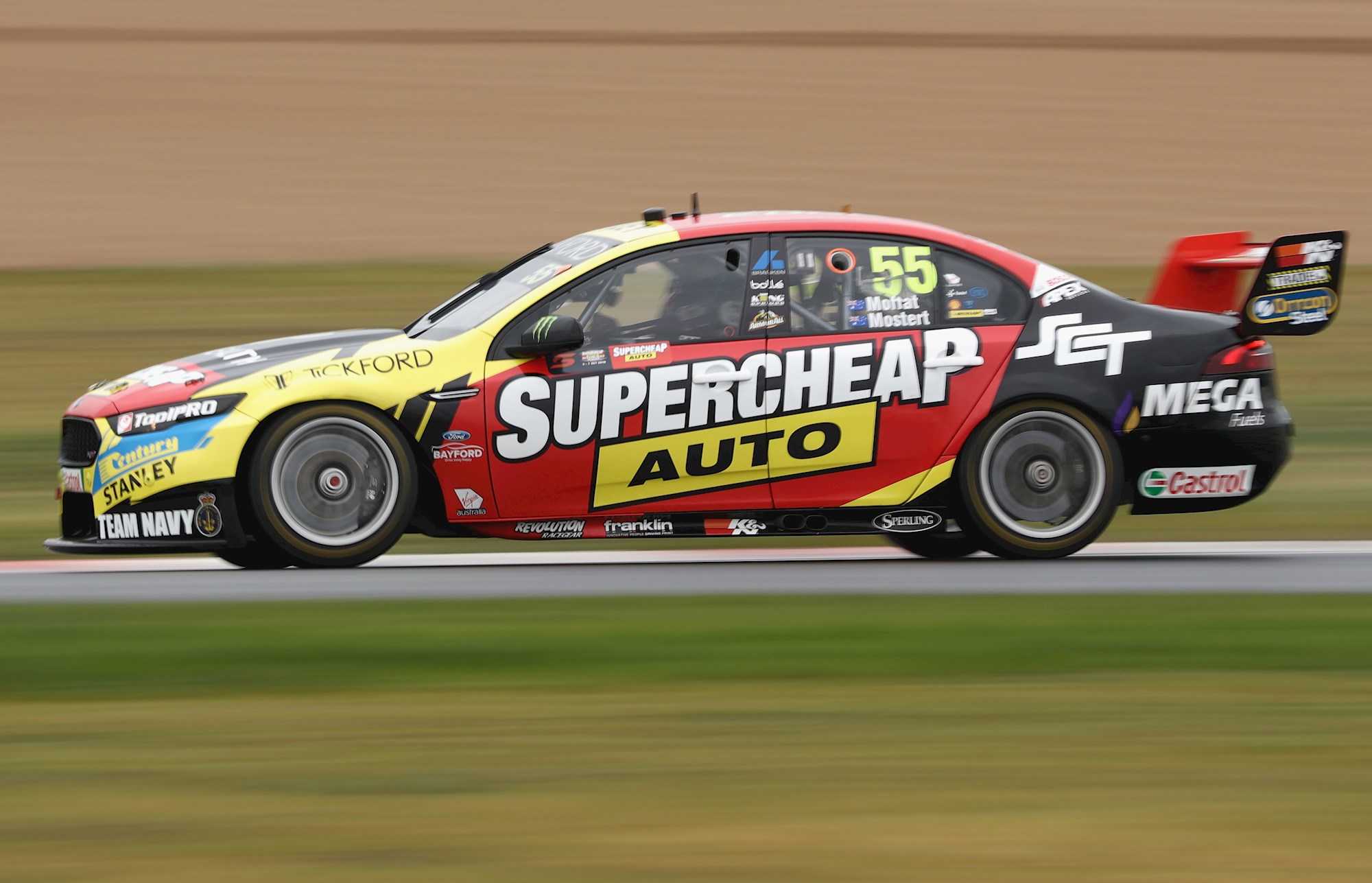 Bathurst 1000 wrap: Kiwis star in wet Thursday practice - Driven Car Guide