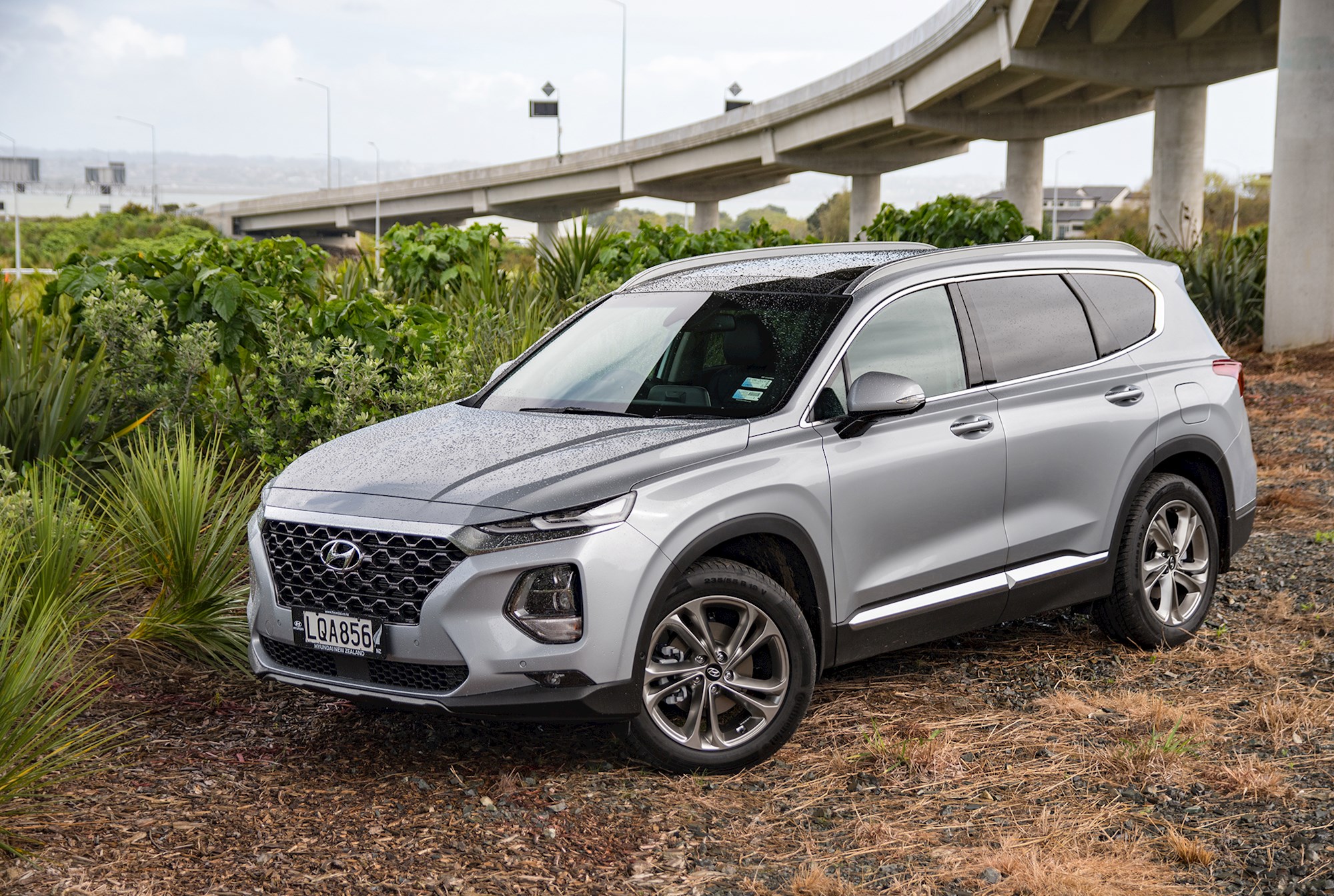 First drive: a touch of class with the Hyundai Santa Fe - Driven Car Guide