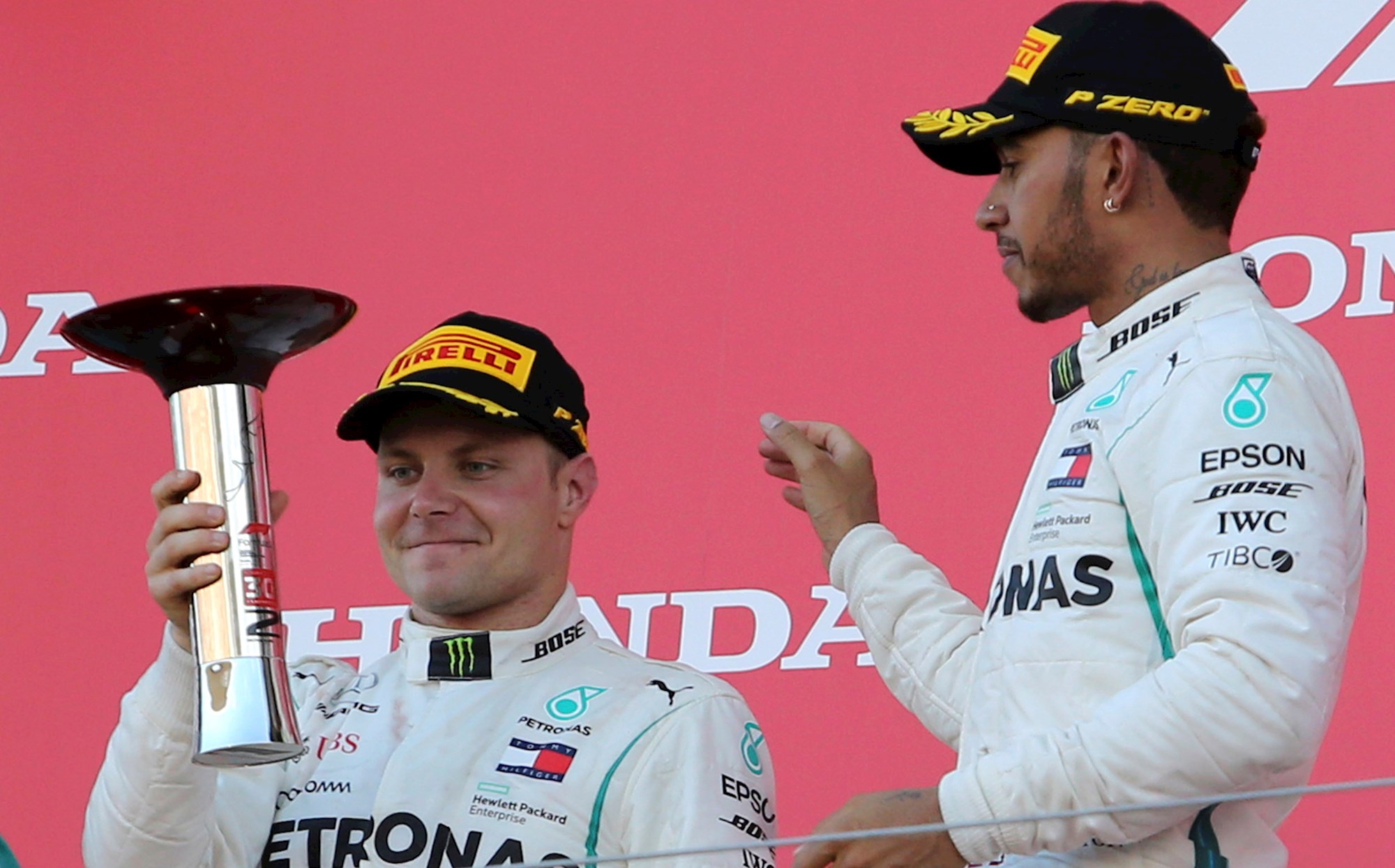 Formula 1: Hamilton wins fourth straight grand prix - Driven Car Guide