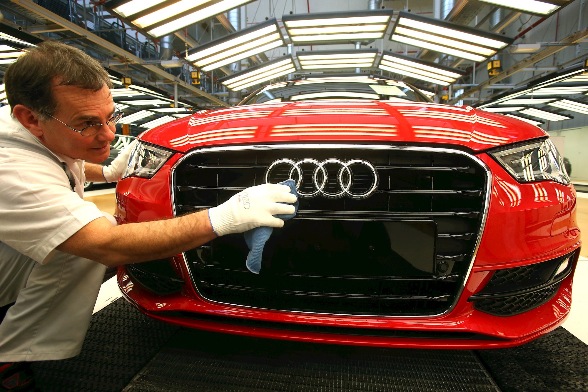Audi fined $1.4billion for 'dieselgate' emissions test cheat - Driven ...