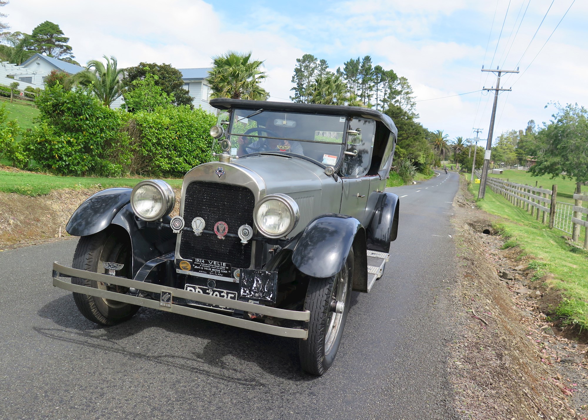 A Velie rare model - Driven Car Guide