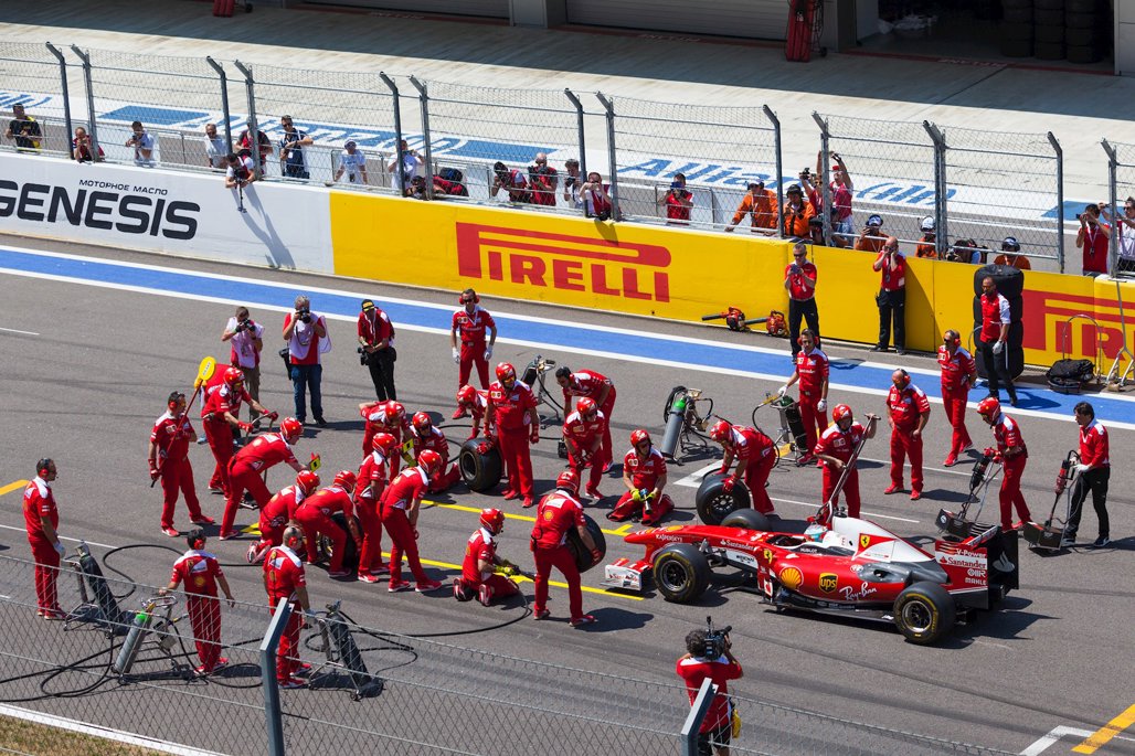 Bob McMurray: F1 flash and dash shows are history - Driven Car Guide