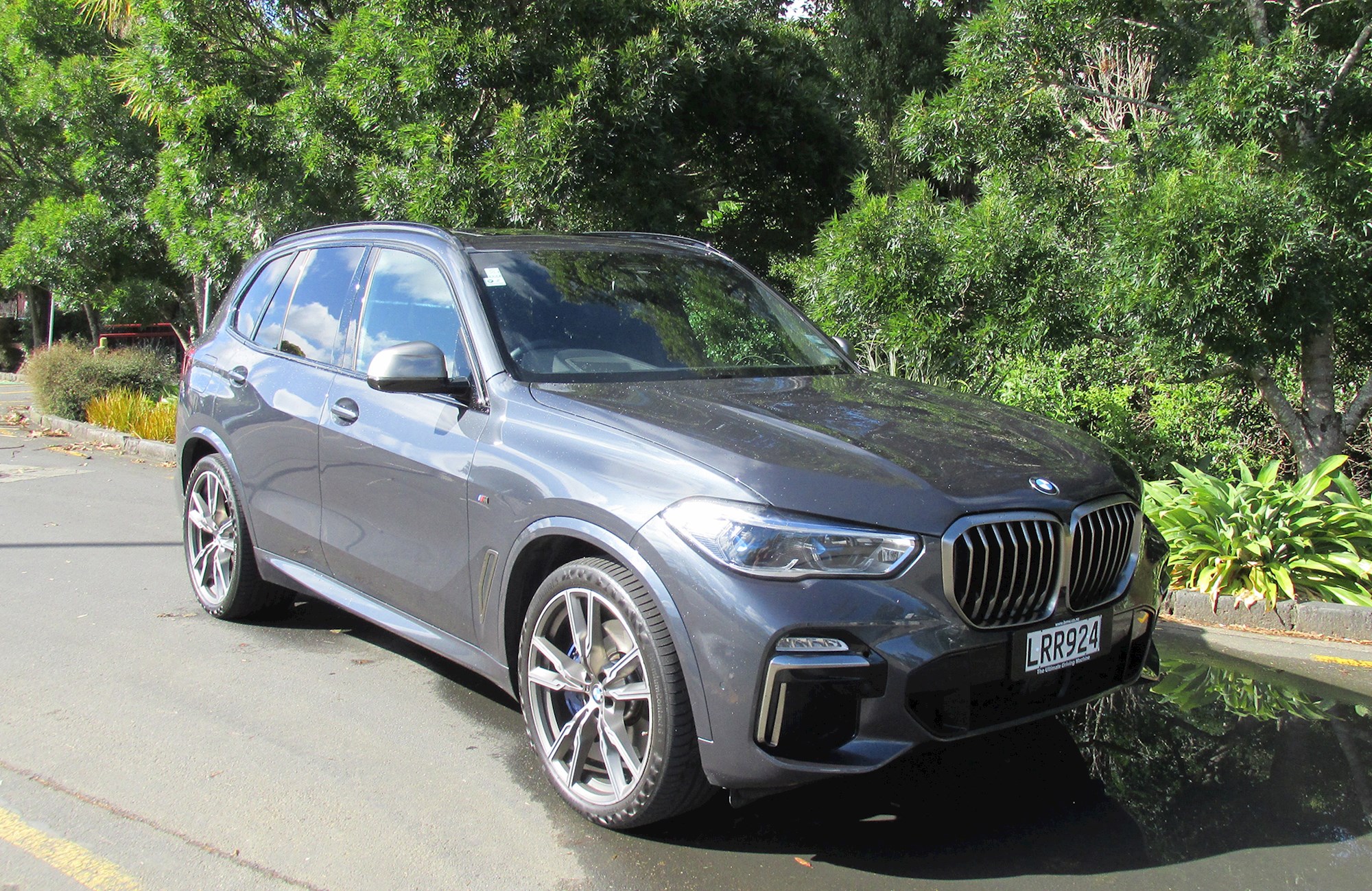 Road test: behind the wheel of the new BMW X5 - Driven Car Guide