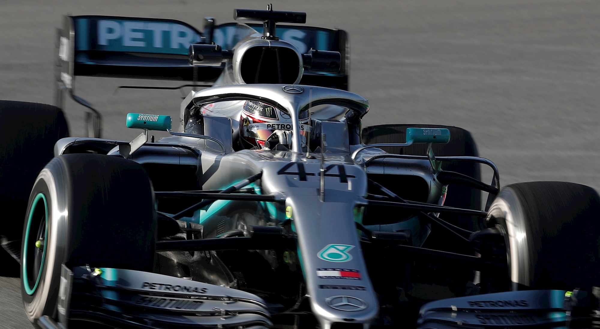 F1: Hamilton still driven to finish first - Driven Car Guide