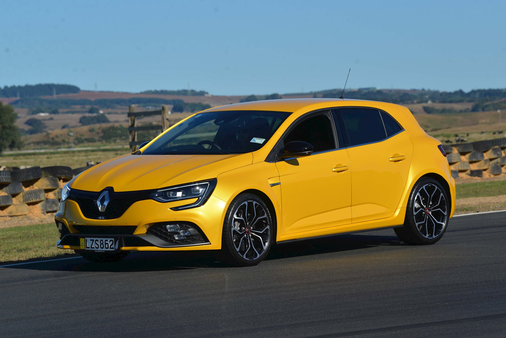 Watch out Type R? Kiwi pricing confirmed for Renault's 'Le R - Driven ...