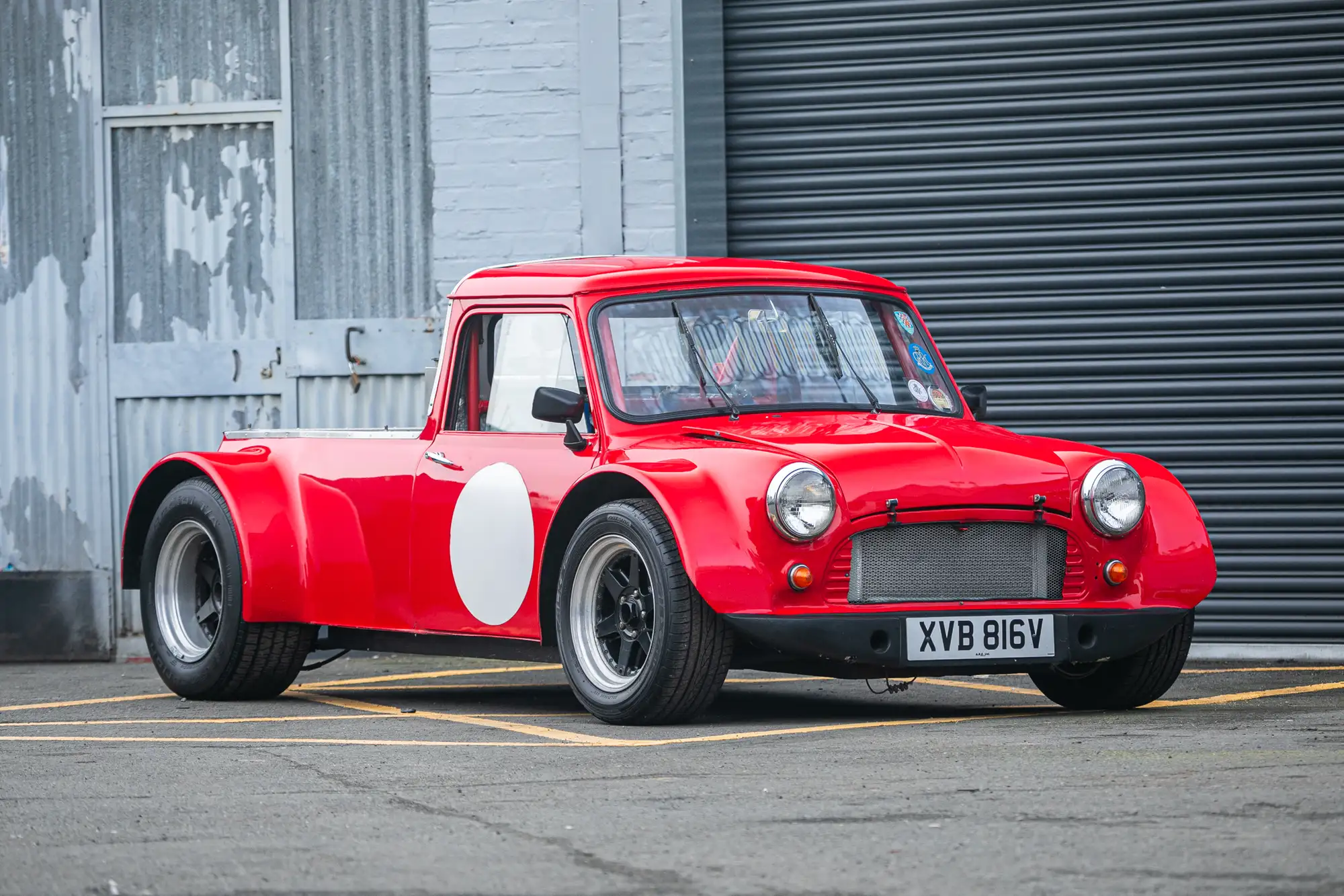 Iconic "Mini" ute up for auction - Driven Car Guide