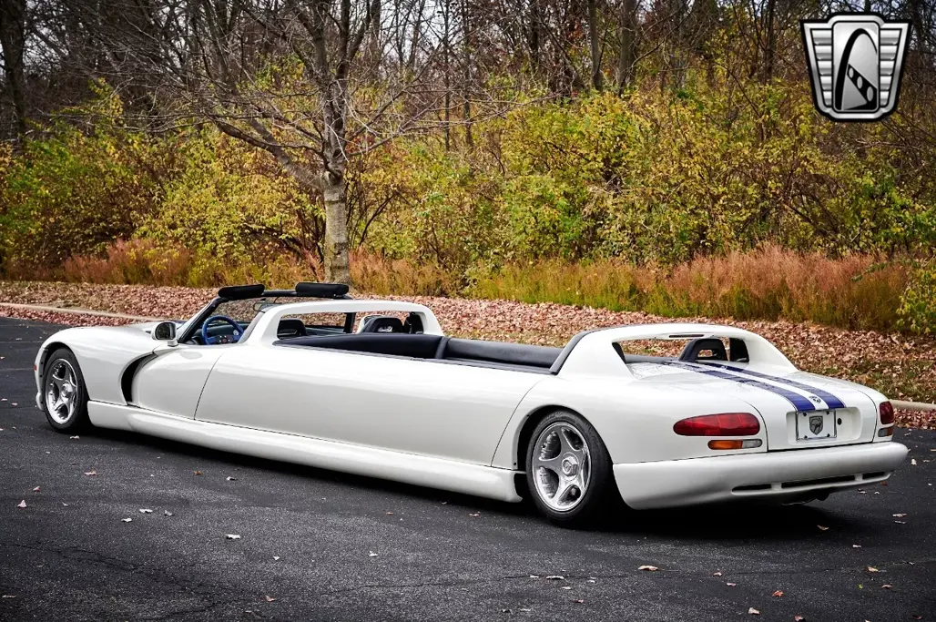 Would you pay $270k for this monstrous 1996 Dodge Viper limo? - Driven ...