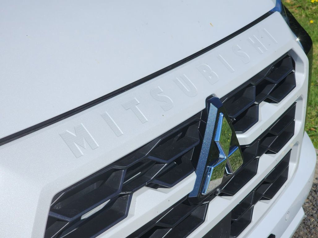 Mitsubishi Triton VRX 4WD first drive: the great leap forward - Driven ...