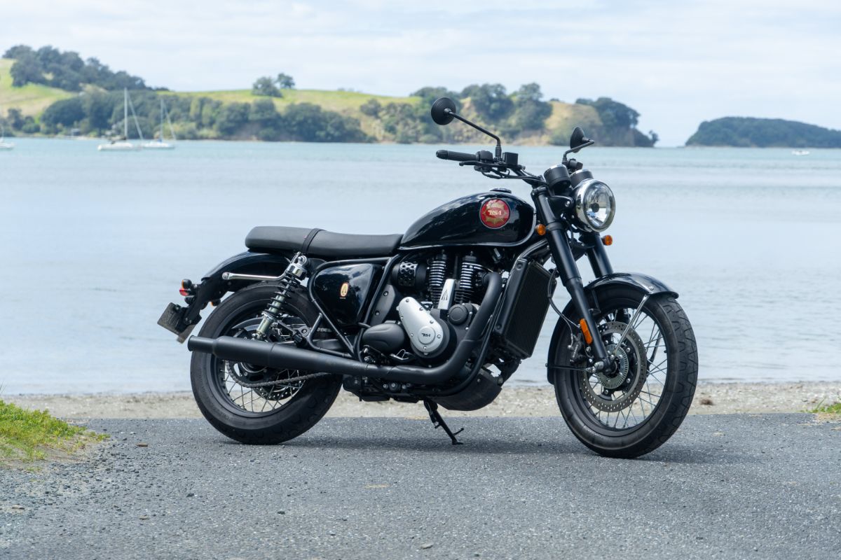 Ridden: BSA Gold Star is a two-wheeled time machine - Driven Car Guide