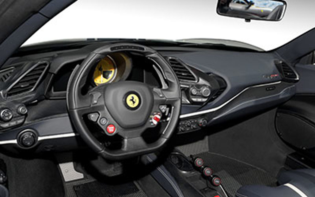 FERRARI 488 - Driven Car Guide