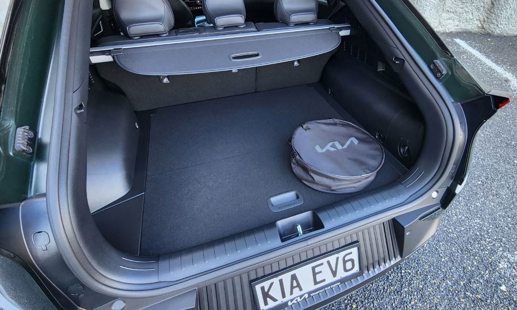 Kia EV6 Air long range review: breathe easy, the entry model is still ...