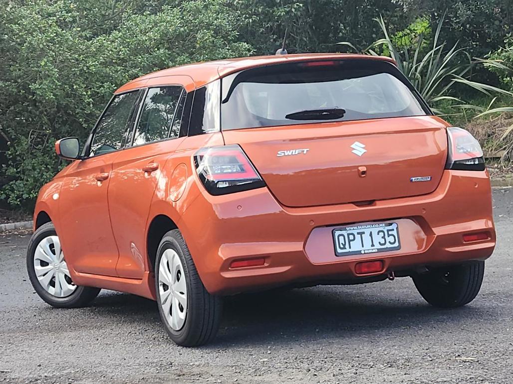 Suzuki Swift GLS review: low on weight, big on fun - Driven Car Guide