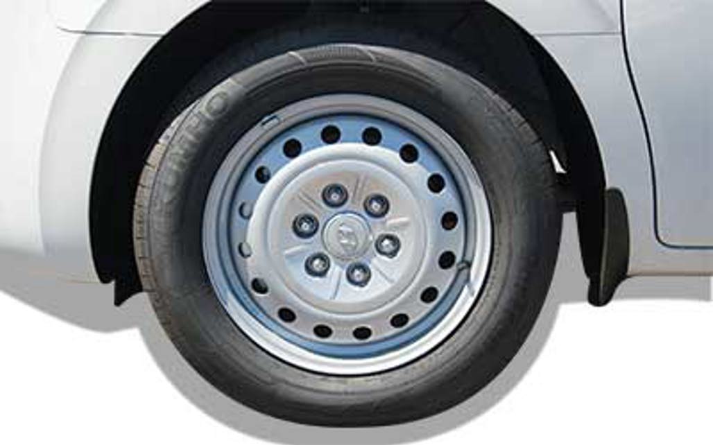 HYUNDAI STARIA LOAD - Driven Car Guide