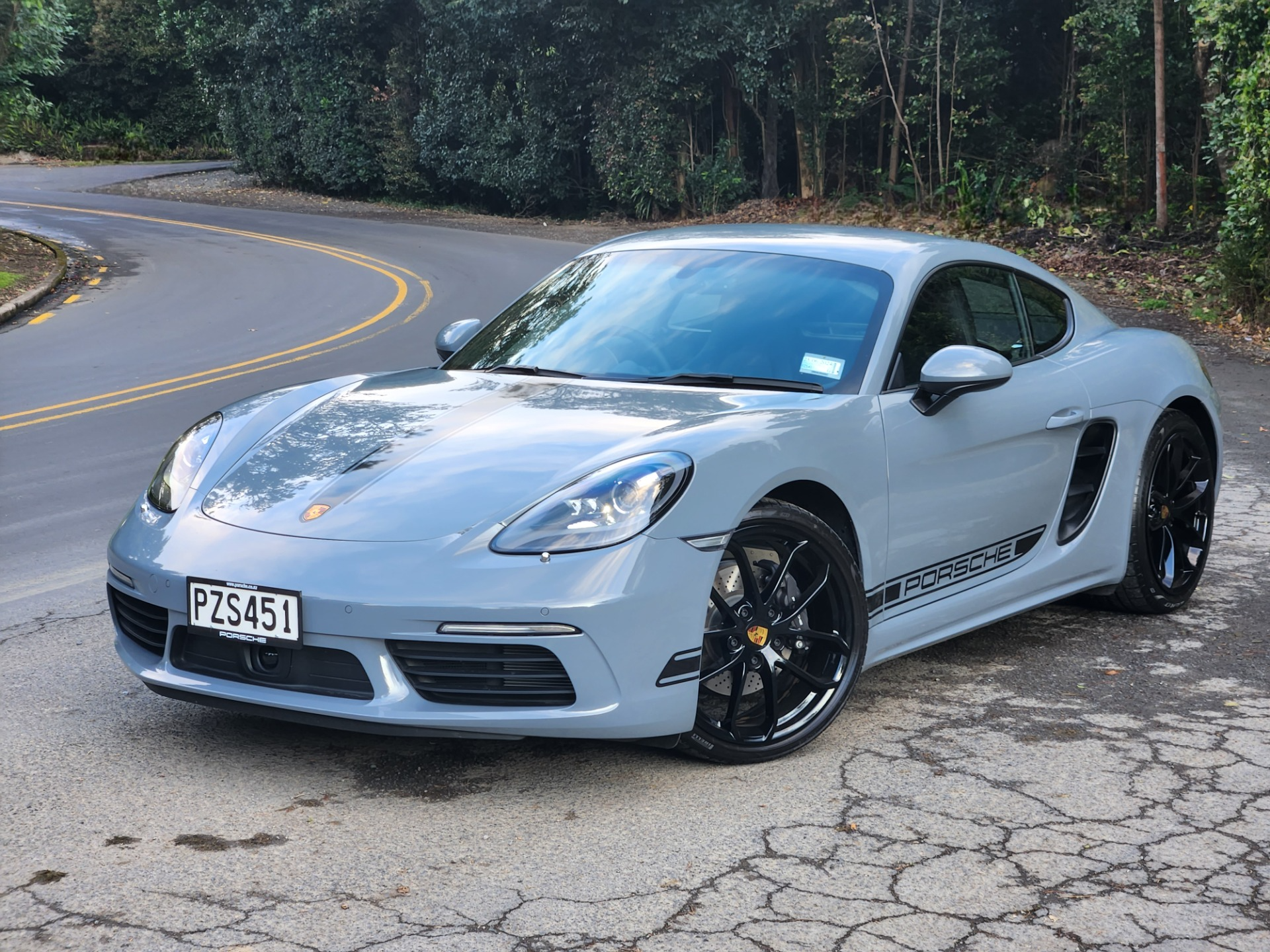 Porsche 718 Cayman Style Edition review: style and substance - Driven ...