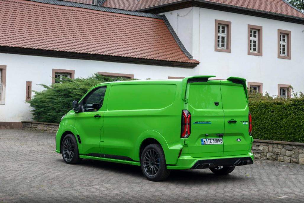 Ford E Transit Custom MS-RT, EV van with electric power - Driven Car Guide