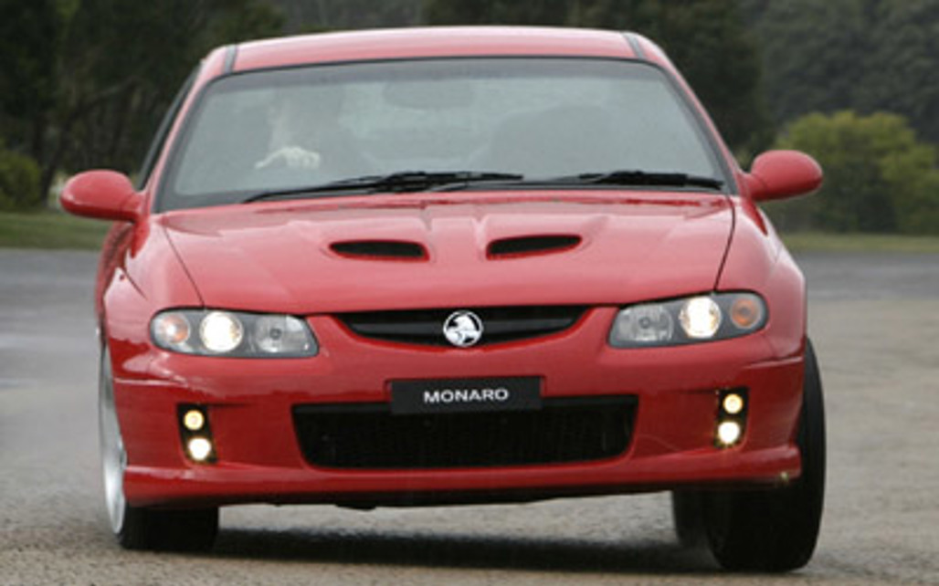 HOLDEN MONARO - Driven Car Guide