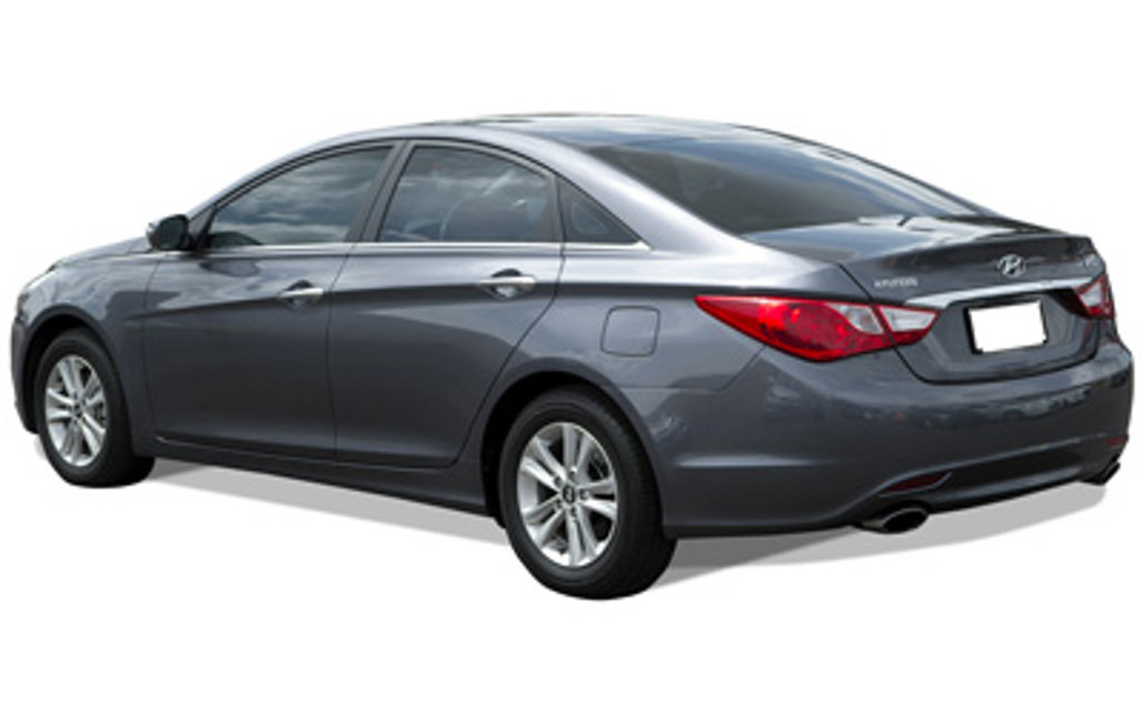 HYUNDAI I45 - Driven Car Guide