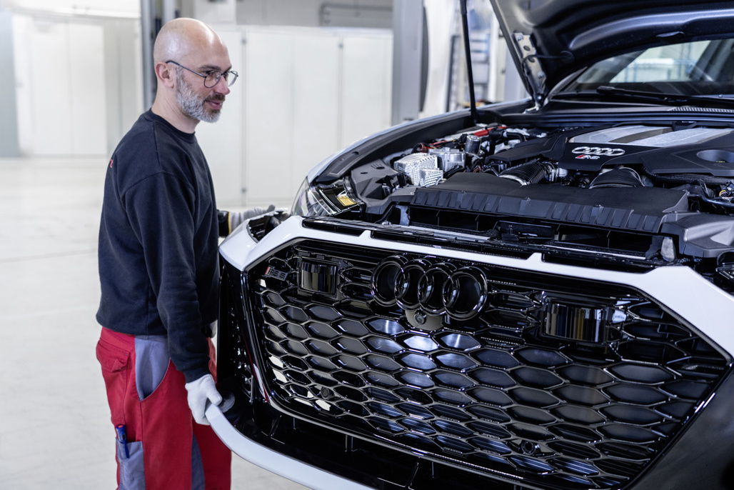 Audi unleashes heritage-inspired RS 6 Avant GT - Driven Car Guide