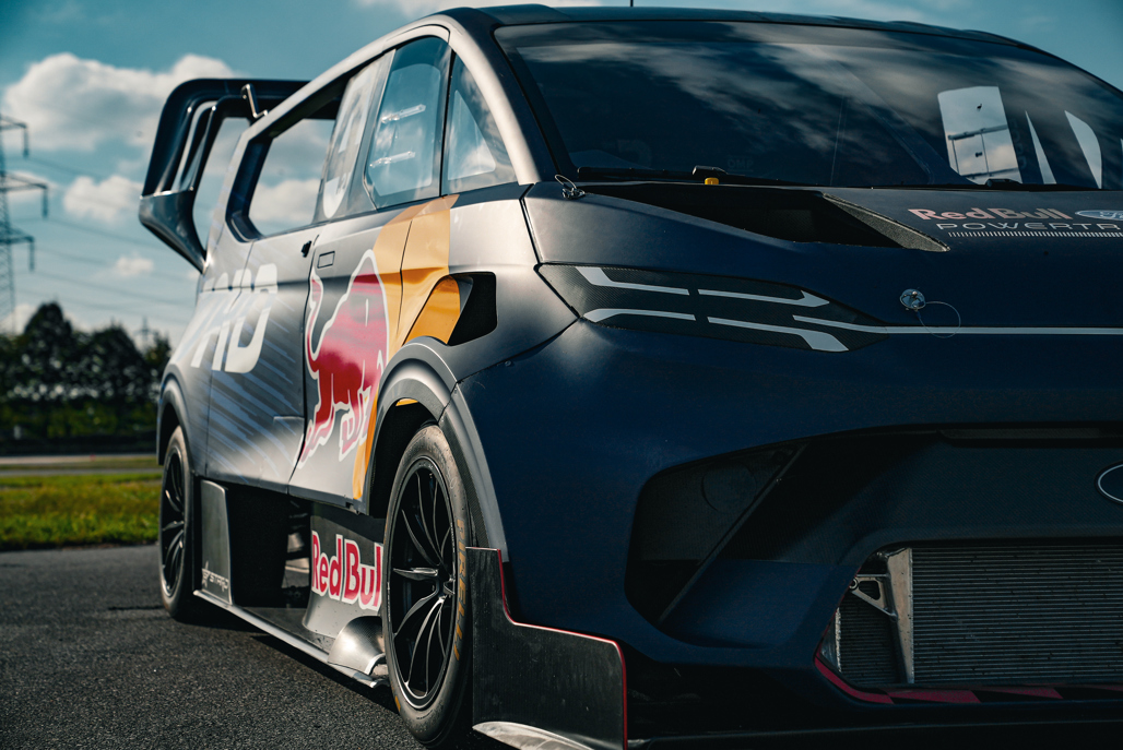 Ford SuperVan 4.2 set to electrify Bathurst 12 Hour - Driven Car Guide