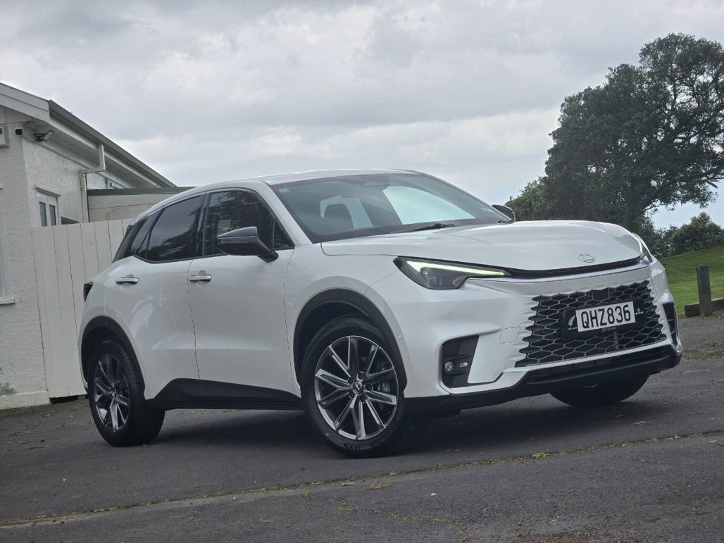 Lexus LBX first drive: Relax, it's not just a Yaris Cross - Driven Car ...