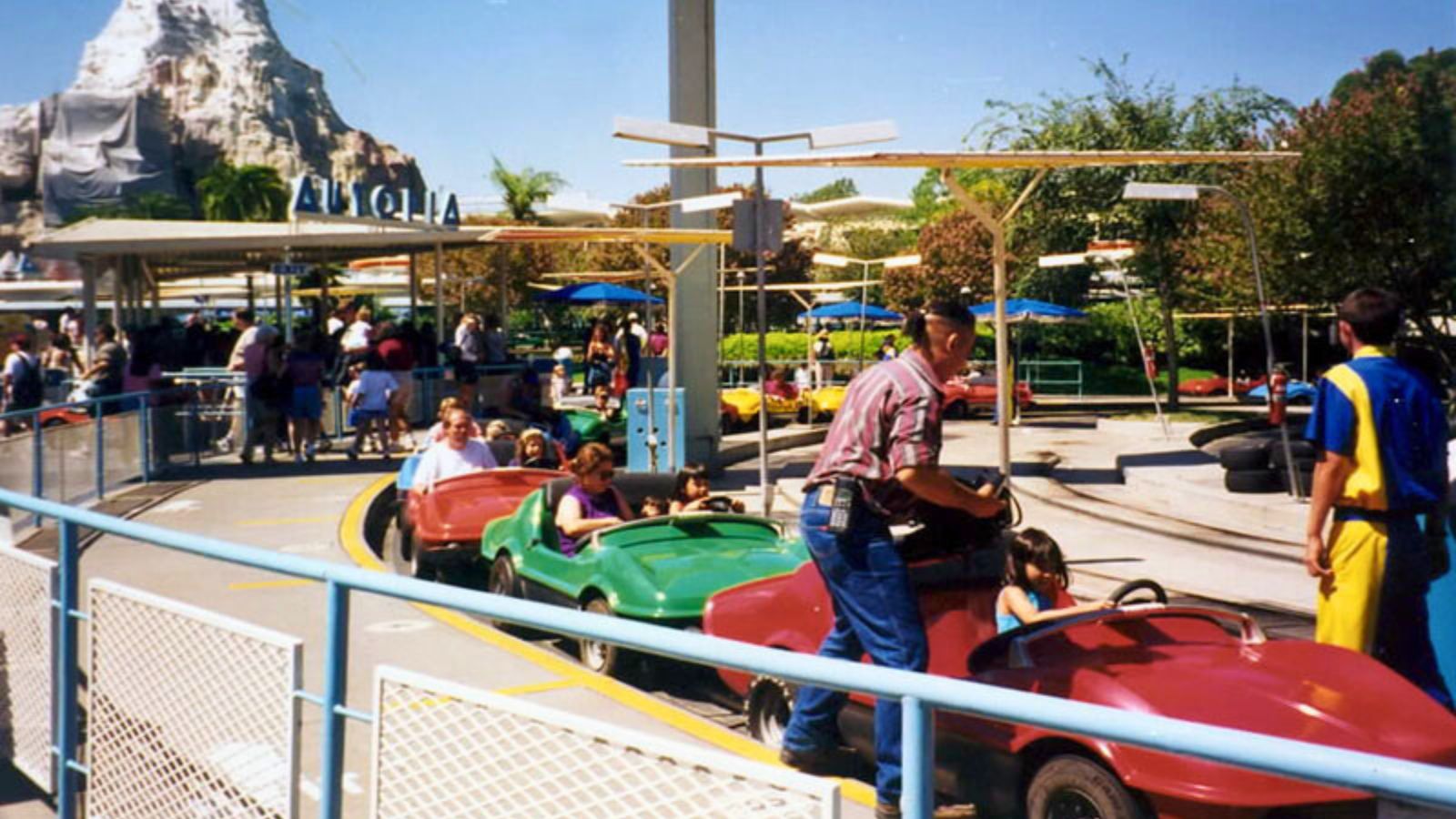 Disneyland's Autopia ride goes electric - Driven Car Guide
