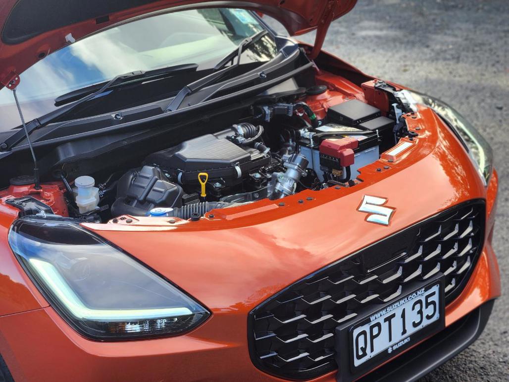 Suzuki Swift GLS review: low on weight, big on fun - Driven Car Guide