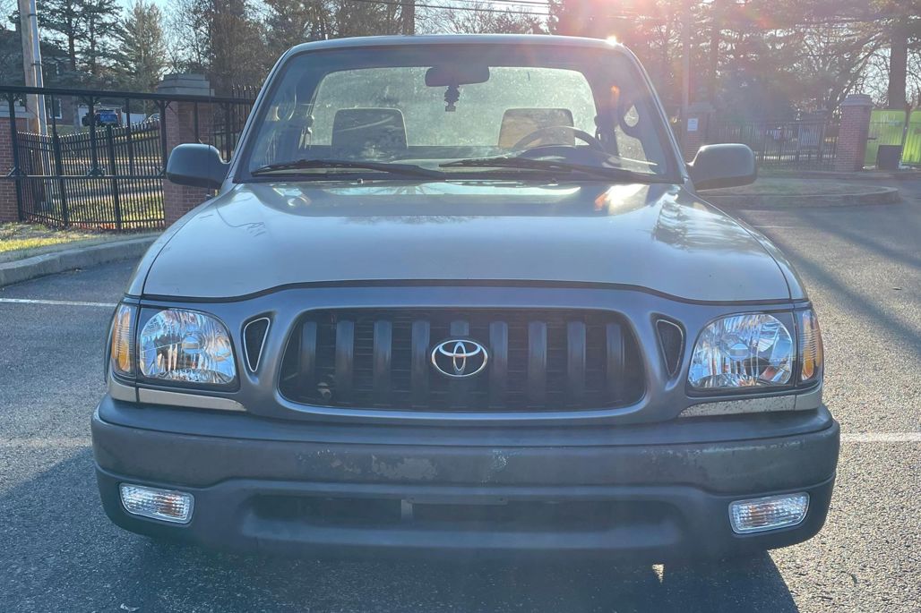 Tesla Tacoma? Wild 2002 Toyota ute packs an electric punch - Driven Car ...