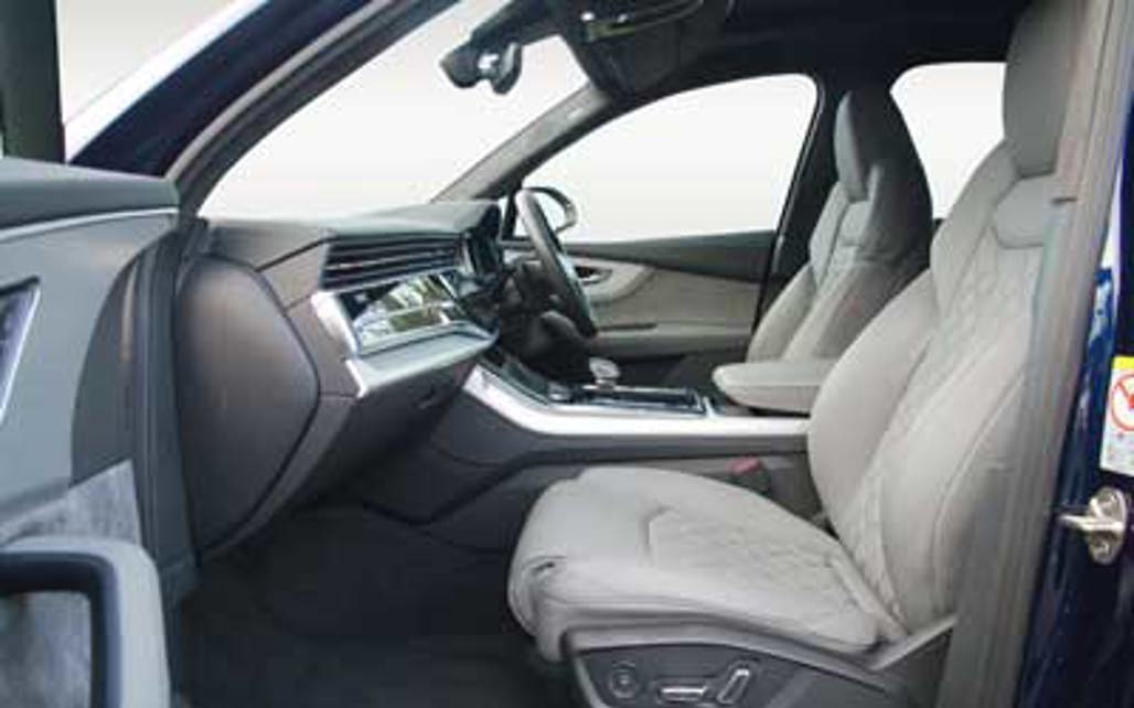 AUDI Q7 - Driven Car Guide