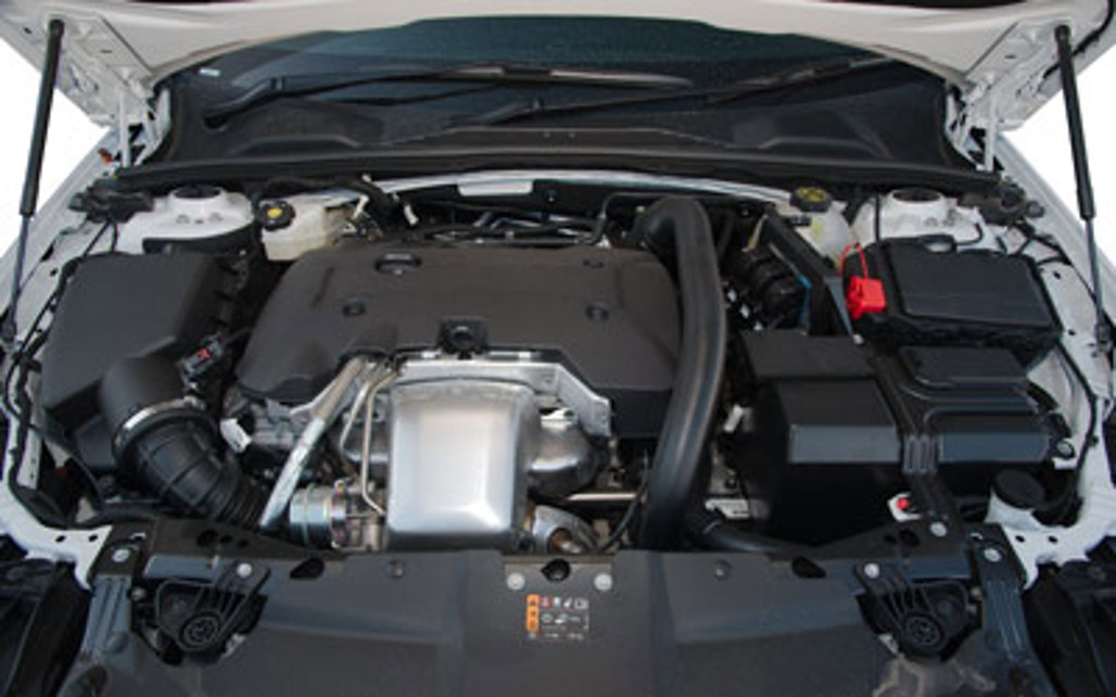 HOLDEN COMMODORE - Driven Car Guide