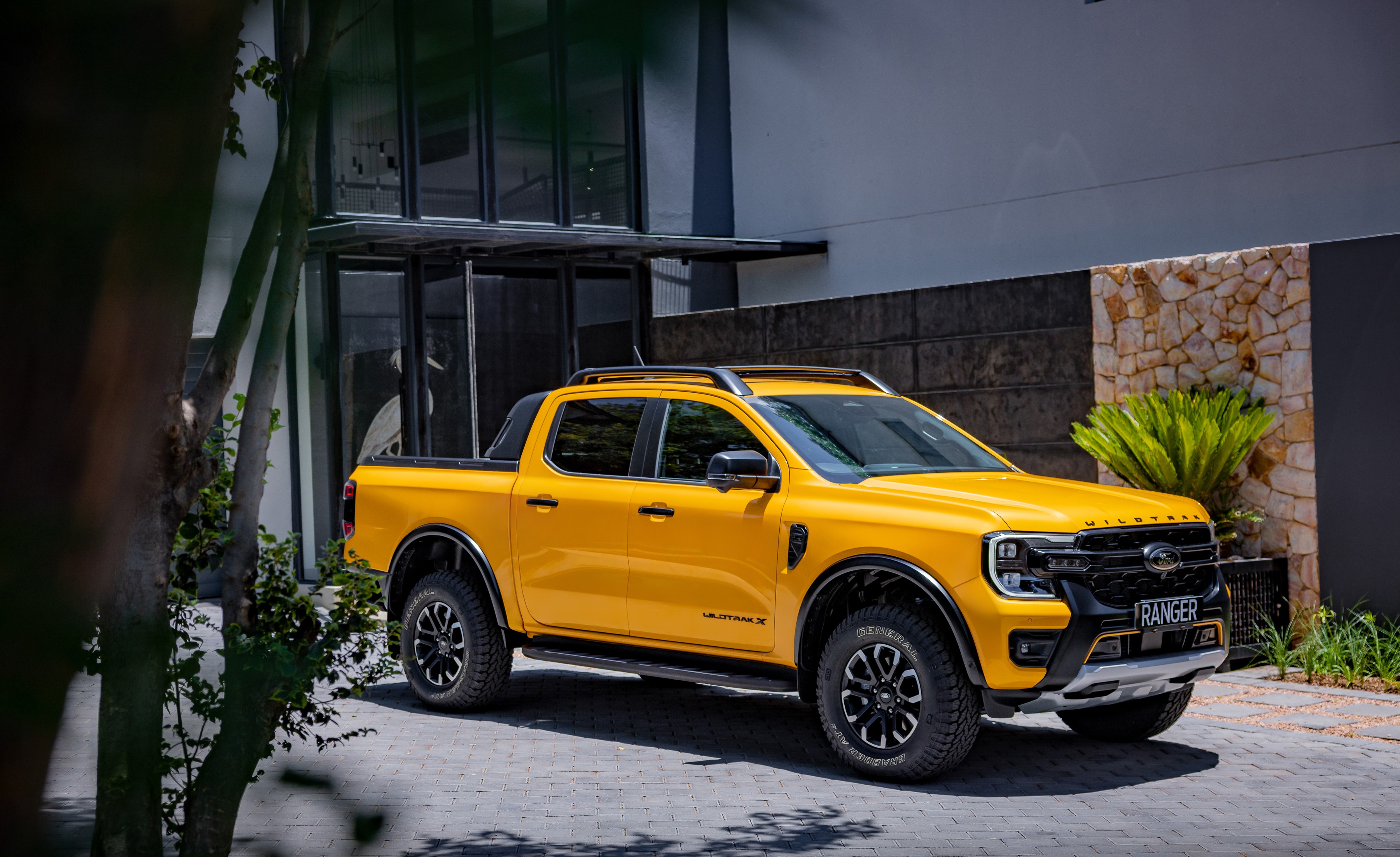 New Zealand new-vehicle sales for August: triple trouble - Driven Car Guide