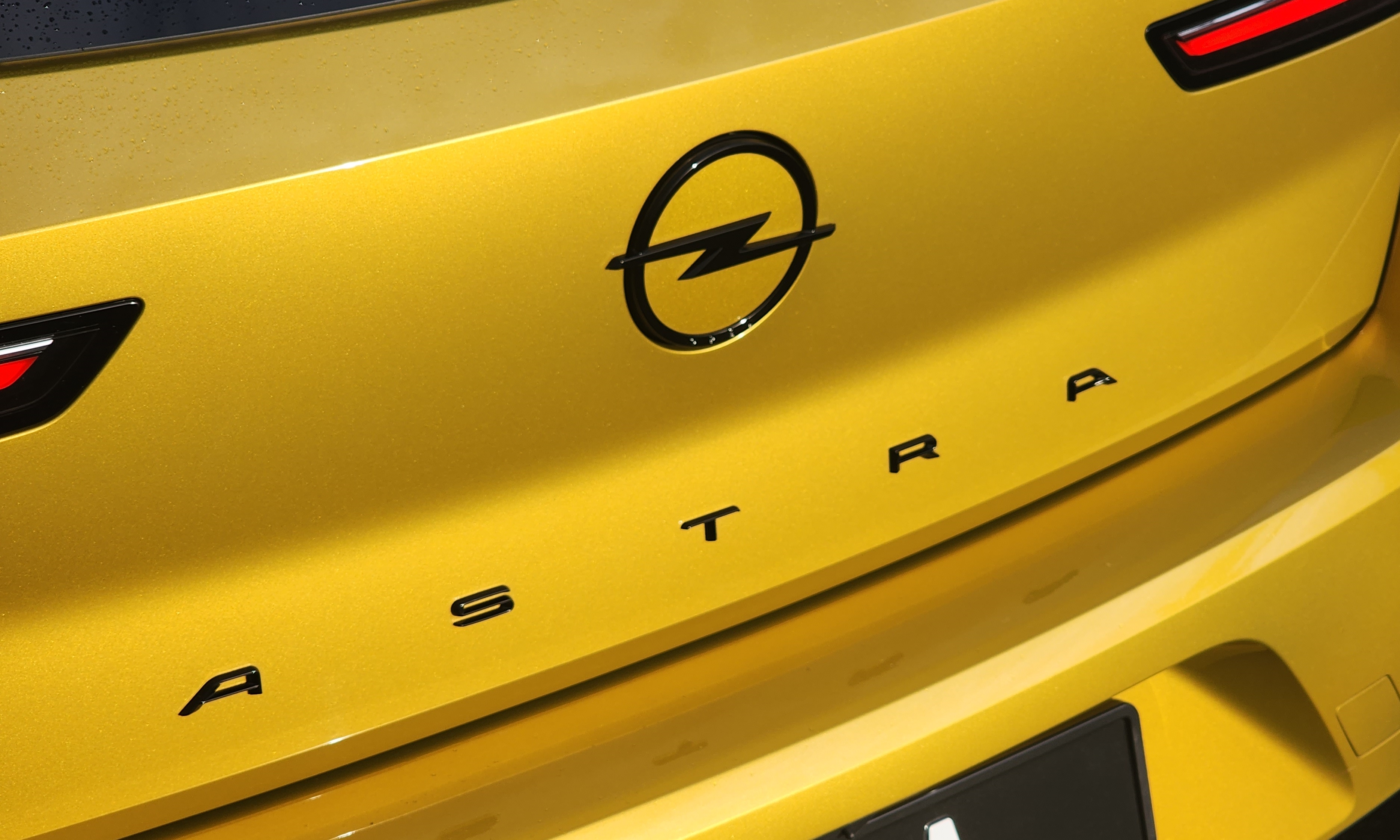 Opel offering a year's worth of free fuel with ICE models - Driven Car ...