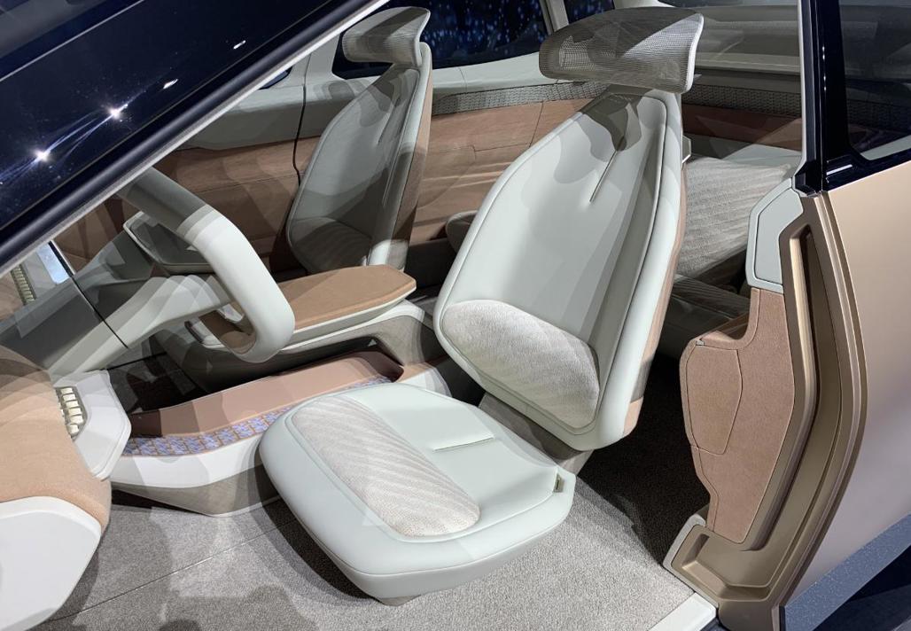 Kia EV3 and EV4 Electric vehicle Concepts for 2024 - Driven Car Guide