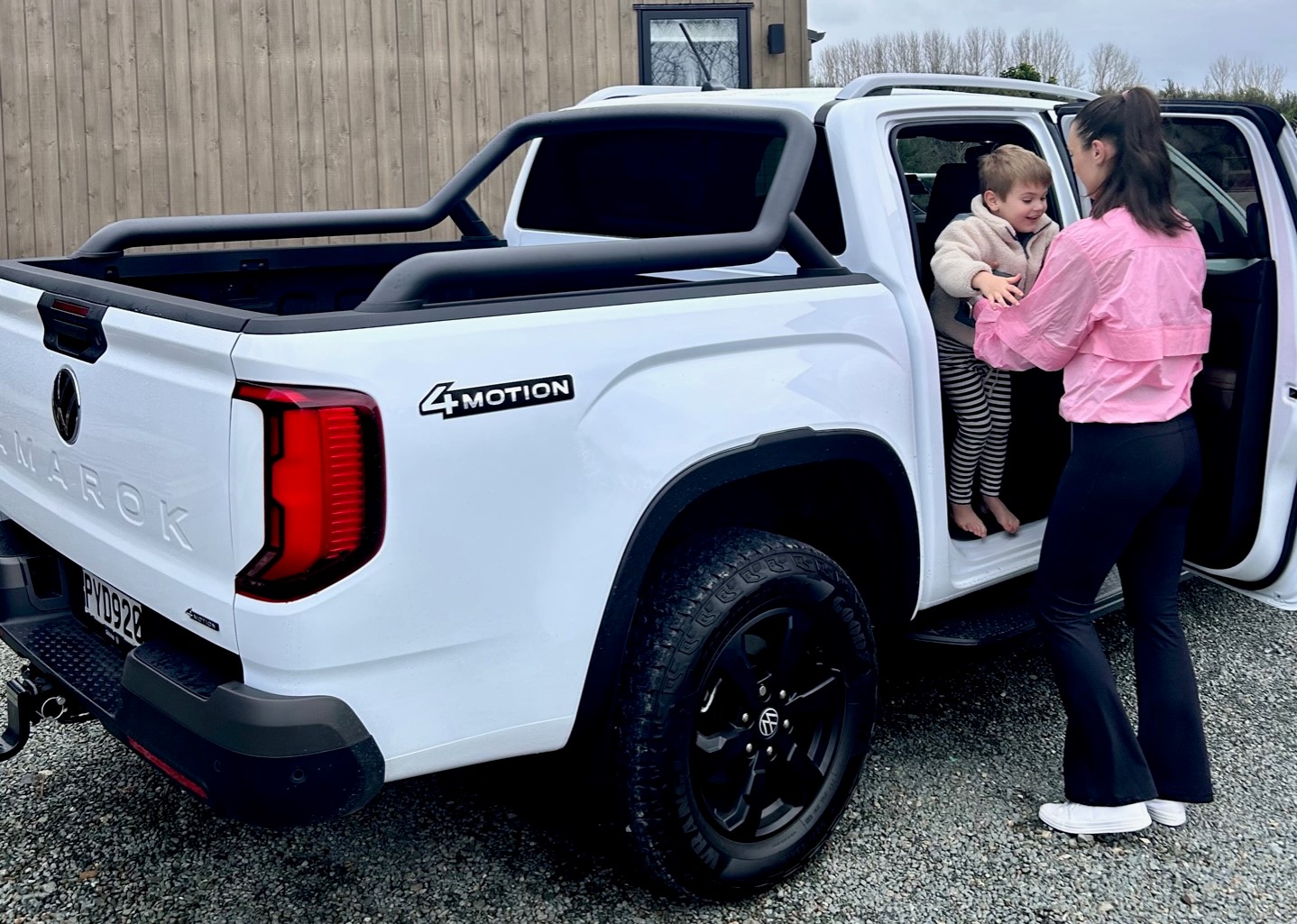 Volkswagen Amarok PanAmericana review: Tall, white Americana - Driven ...