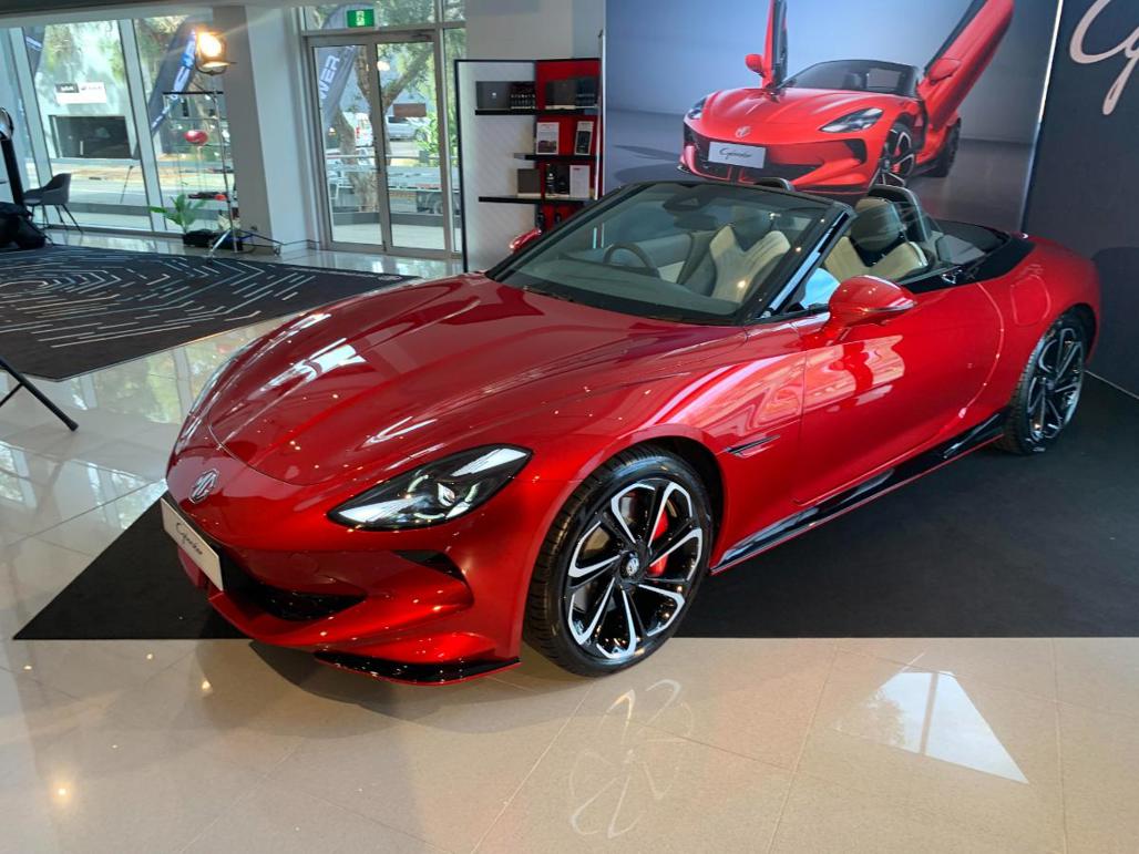 Scissor doors, super fast, MG Cyberster celebrates 100 years - Driven ...